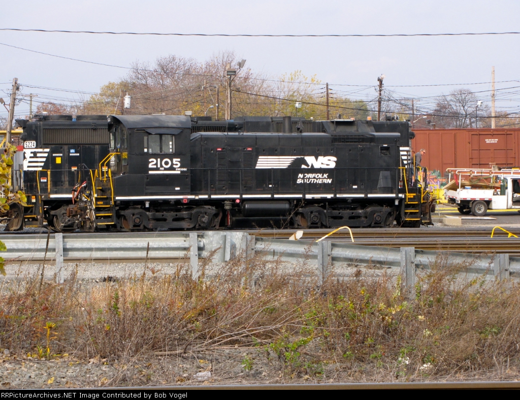 NS 2105